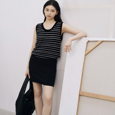 MELLOW SENSE黑白条纹珠片亮丝圆领针织背心夏日女