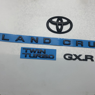 酷路泽LANDCRUISER后尾箱字母标