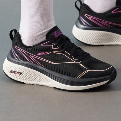 Skechers女鞋缓震透气网面跑步鞋