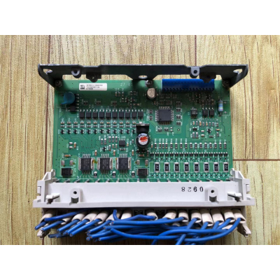 施耐德PLC模块TSXDMZ28DT 原装拆机 测试包好 实物图