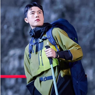 【铠】思凯乐户外硬壳冲锋衣男女款3L防水外套徒步登山服F2815103