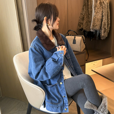 水貂毛翻领牛仔羽绒服女欧货外套
