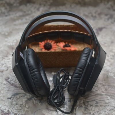 华硕猛禽ASUS Strix 7.1 ROG7.1电竞头戴式游戏专用耳机Centurion