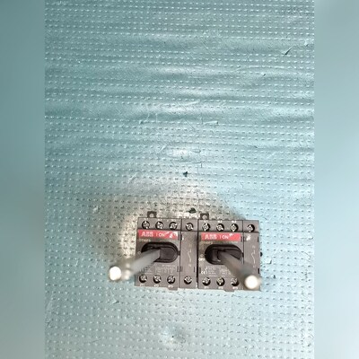ABB隔离开关OT40F3 成色新 2个一起打包 不包邮 议价