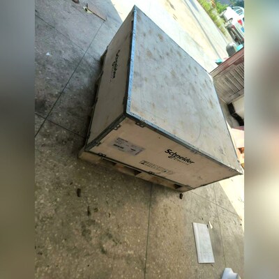 施耐德ATS48C59Q现货可充新质保一年带包装 议价