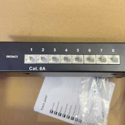 8孔品牌交换机，即插即用。铁盒高品质。.询价