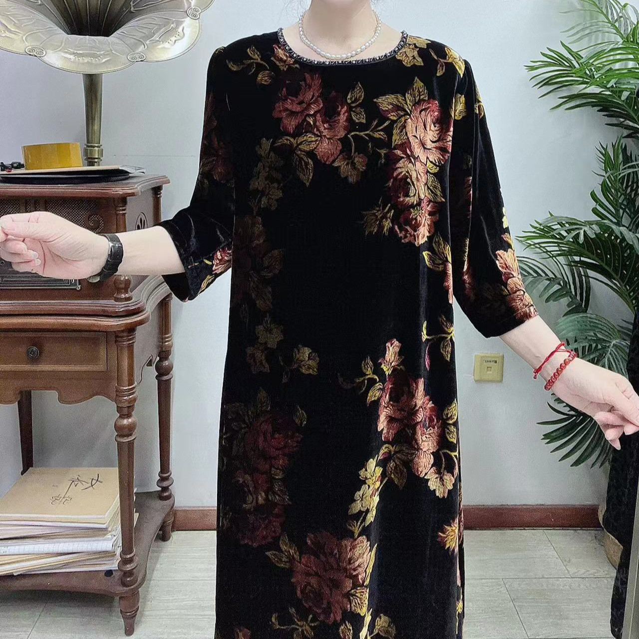 高端桑蚕丝连衣裙43A2113
