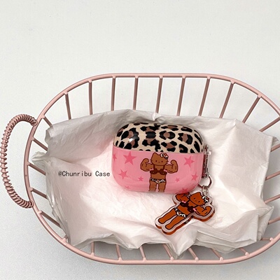 春日部防卫队Fighting｜可爱卡通豹纹肌肉kitty适用苹果airpods1/2/3耳机保护套pro二代新3防摔吊坠日韩流行