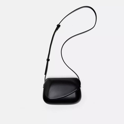 Z家2026新款翻盖不对称斜挎包