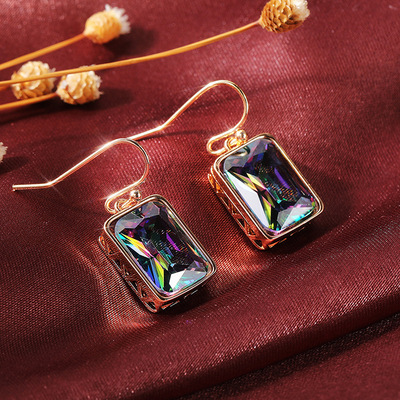 High-end Temperament Mysterious Colorful Earrings Eardrop