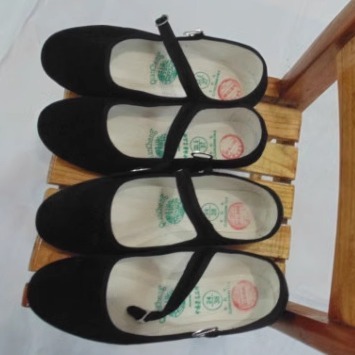 黔城牌女士平绒面宾馆酒店商场礼仪广场舞蹈平底中跟布鞋黑色一带