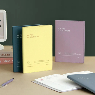 iconic纯色商务2026月计划本