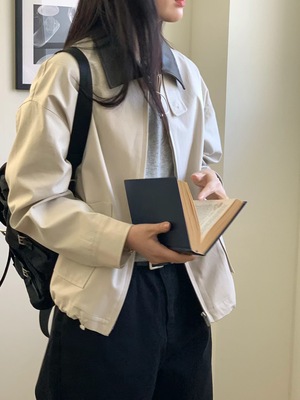 韩版拼接皮翻领大口袋外套