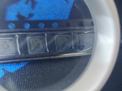 时钟分配器 AD9515BCPZ  ADI LFCSP32 全新原厂原装现货 假一赔十