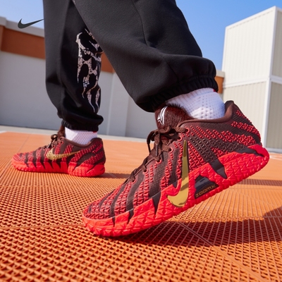 Nike耐克马年限定男子实战篮球鞋