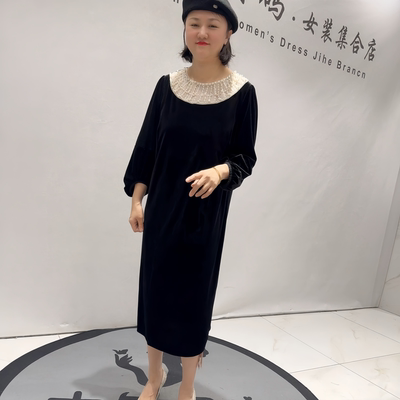 芮娜依莲春季新款大码丝绒连衣裙