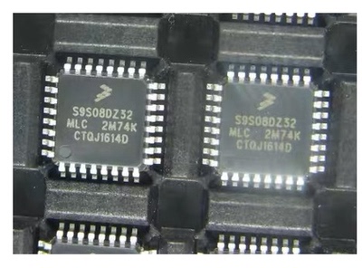 S9S08DZ32F2MLC 嵌入式处理器和控制器 LQFP-32 全新正品现货直拍