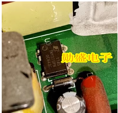 TNY275PN 新能源电脑板电源管理IC芯片DIP7脚