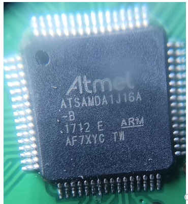 ATSAMDA1J16A-B 汽车电脑板芯片 全新原装