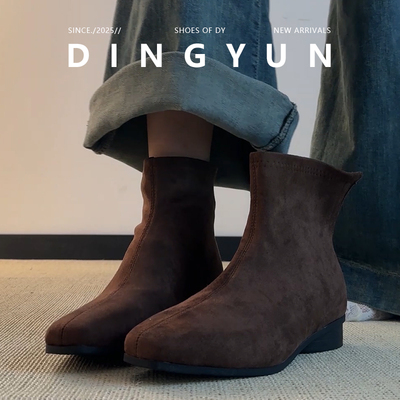 流行的猫跟复古保暖舒适马丁靴女