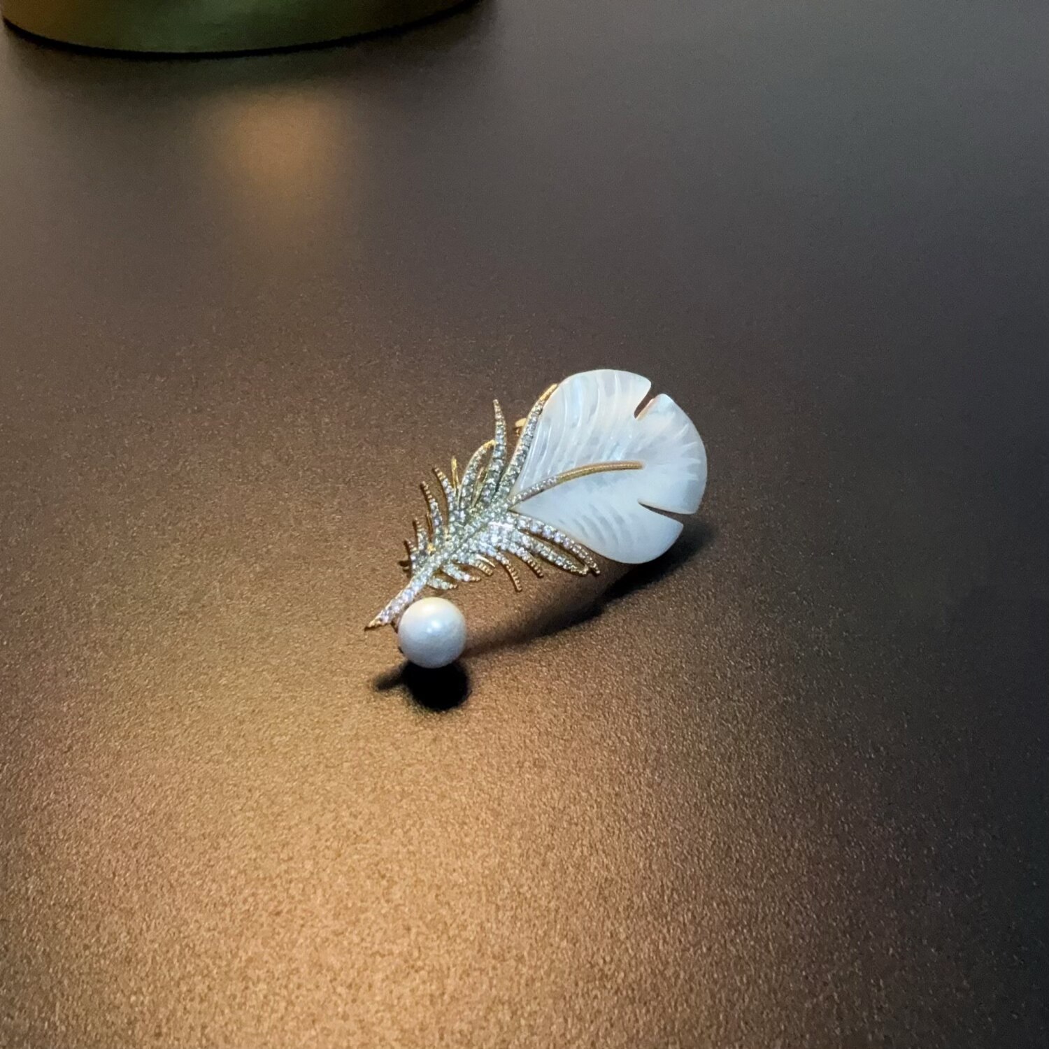 羽毛胸针多种戴法可吊坠优雅配饰