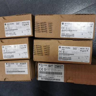 2002-NX70-X16D/X32D/Y8R/CPU70P2/CBLCPU02  PLC模块全新