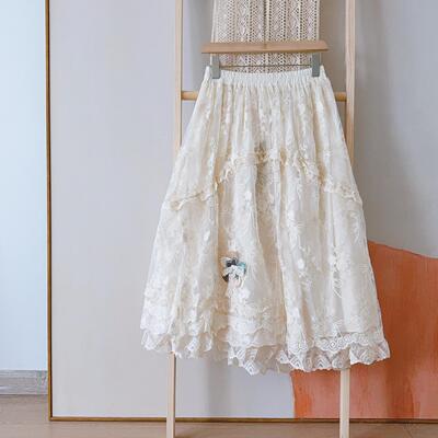 森系自然腰贴布花朵蕾丝半身裙