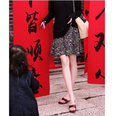 百褶碎花A字半裙春新款高腰显瘦高定短裙QZ1083