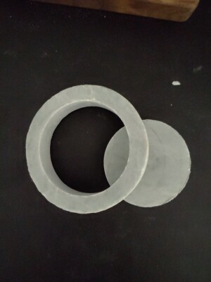 A货翡翠糯种绿底手镯饼加边角料