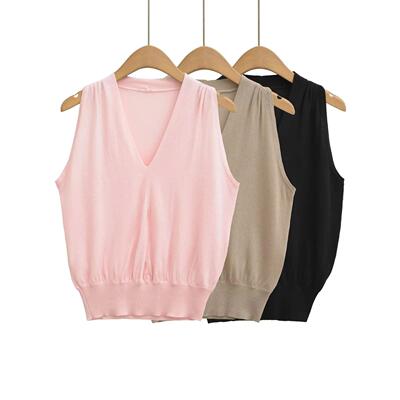 甜美V领无袖针织背心女显瘦薄款