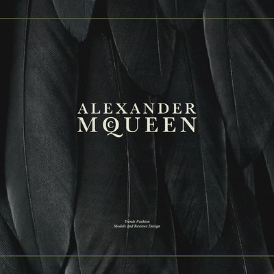 100页时尚发布会ppt模板亚历山大麦昆AlexanderMcQueen模特服装