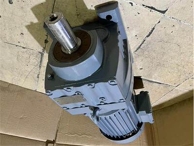 赛勒SLER卧式齿轮减速电机BR77D100L4减速电动机询价