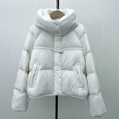 KA●2025冬季新品 短款羽绒服女宽松连帽面包服加厚保暖外套6382