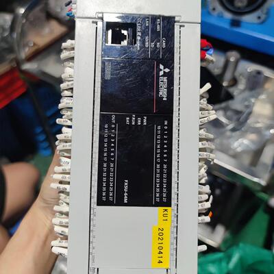 议价FX5U-64MT/ES 可编程逻辑控制器 工业自动化工控控制模块维修