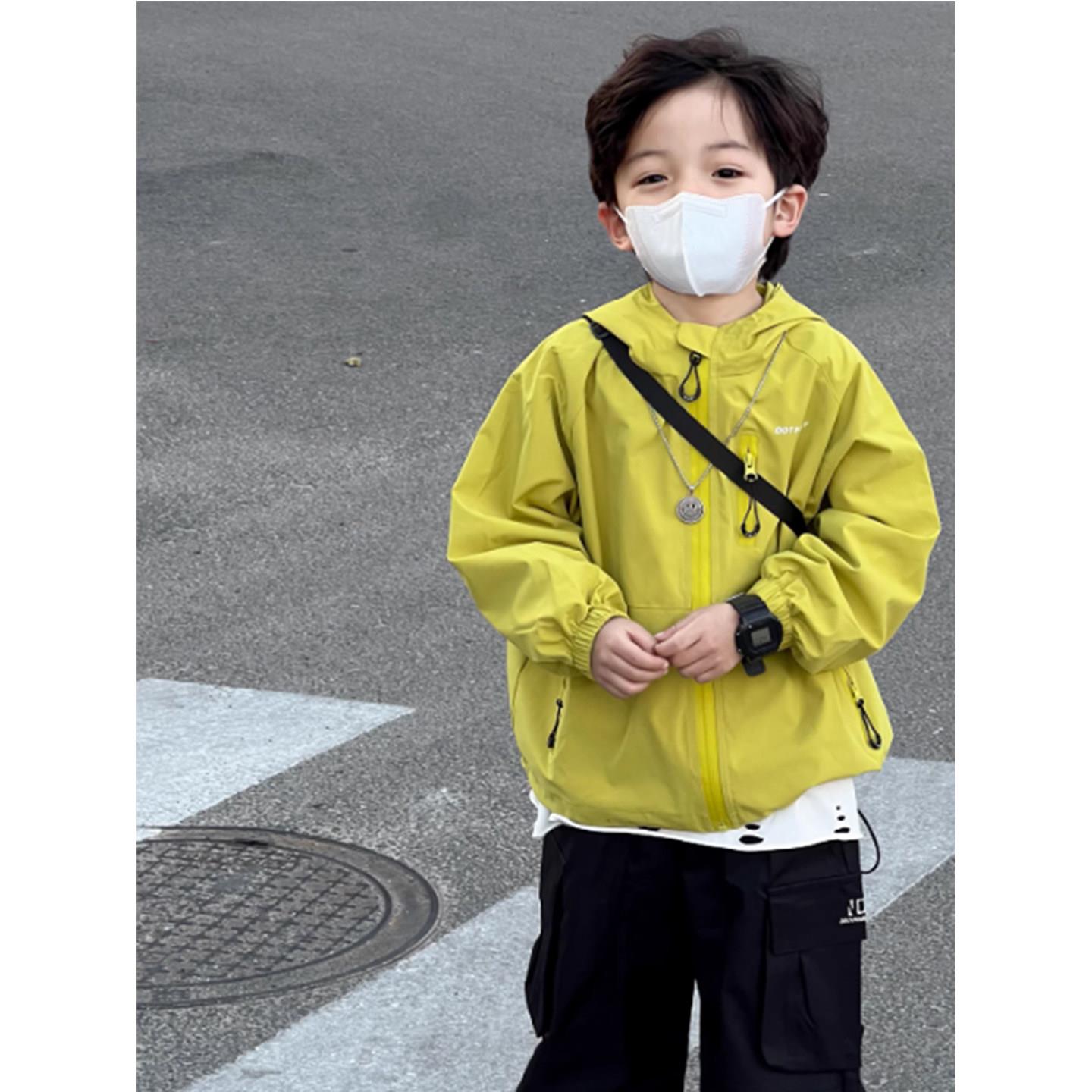 2026春秋新品儿童连帽外套潮男童秋装百搭冲锋衣痞帅中小童户外服