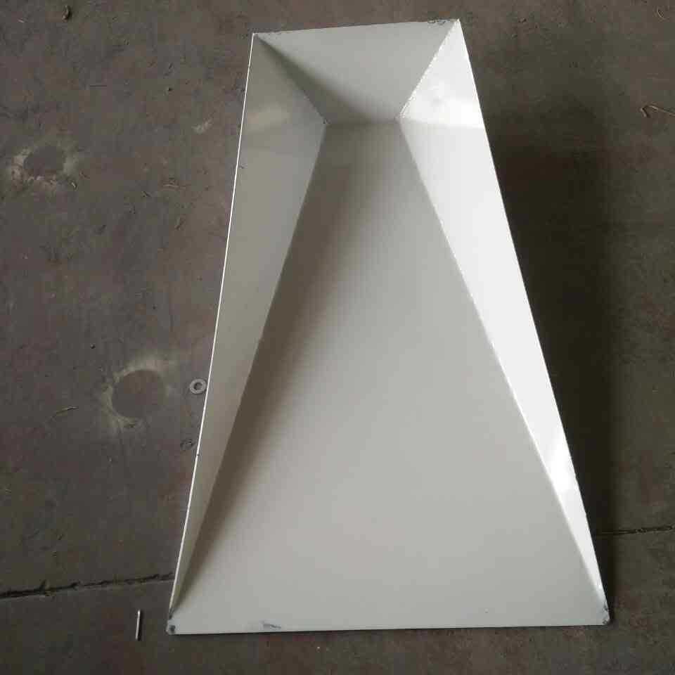 厂家直供撑杆跳插斗 田径比赛插斗 中小学铁簸箕体育用品田径用品