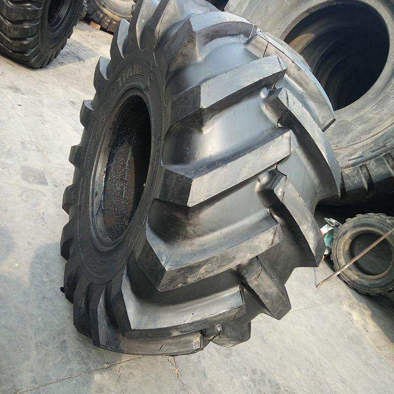 28L-26伐木机轮胎斜交尼龙真空大型林业机械耐磨轮胎