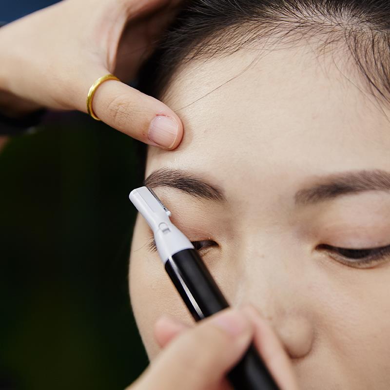 匹奇电动修眉刀修眉器剃眉毛剪刀女士刮眉刀美眉修眉刀眉毛修剪器