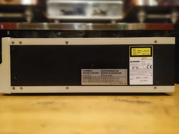 英国 哈里斯 Harris CD 2001 CD机 电台专业机 - 大沥小林CD - 古董及二手音响区 - 胆艺轩音响材料网 音响|交易|电子 ...