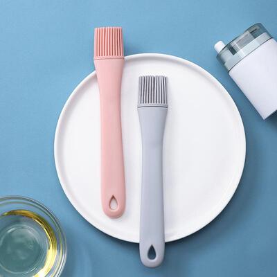 Heat-Resistant Silicone Basting Brush with Detachable Extend