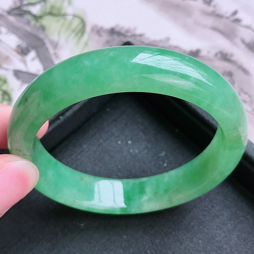 少女款精品翡翠手镯冰润老坑满绿正圈手镯57.00g圈口58 - 阿里资产