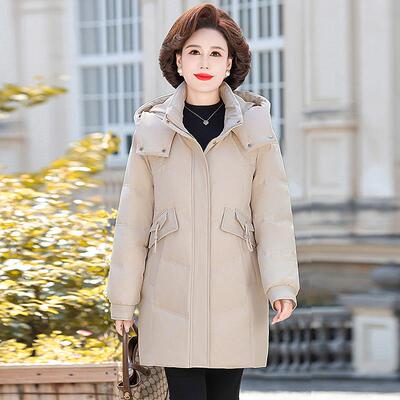 新款洋气暖羽绒服妈妈松装直筒休闲白厚鸭绒加8859保宽外套