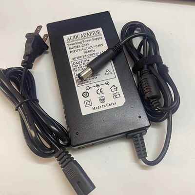 18V19V20V1.31A1.9A2.1A2.37A3.42A4.5A47.4A电源适配器充电器线