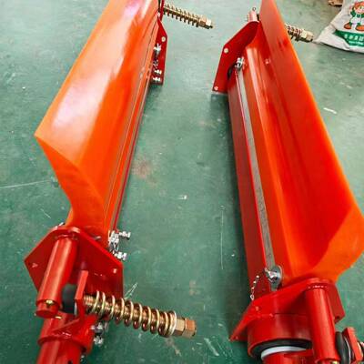 聚氨酯输送带清扫器皮带刮料器滚刷清扫器P型刮板刮刀港口码头