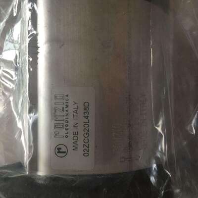 现货供应意大利罗茨RONZIO齿轮泵02ZAG08C0340D