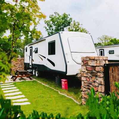 户外野餐拖车 多功能牵引式露营房车 景区商业便捷式民宿酒店厂家