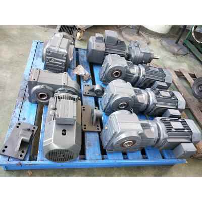 传邦现货直供KAT37-Y0.18-24.99螺旋锥齿轮减速机 配制动电机