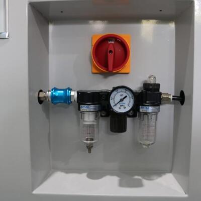 震特大型真空等华理离子塑料表处ZH-AP-40设备清洁厂家全面自动清