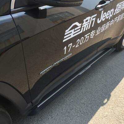 适用吉普指南者黑金刚固定侧踏板AKM厂家直销越野车改装