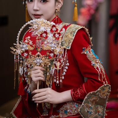 新品团扇结婚新娘秀禾手工婚扇中式喜扇红色流苏成品团扇9239